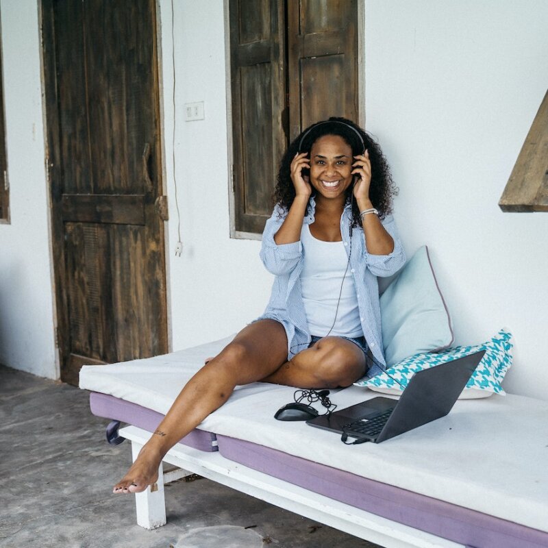 Joke Neyrinck Turned Her Entire House Into Doodle Land - For Creative Girls